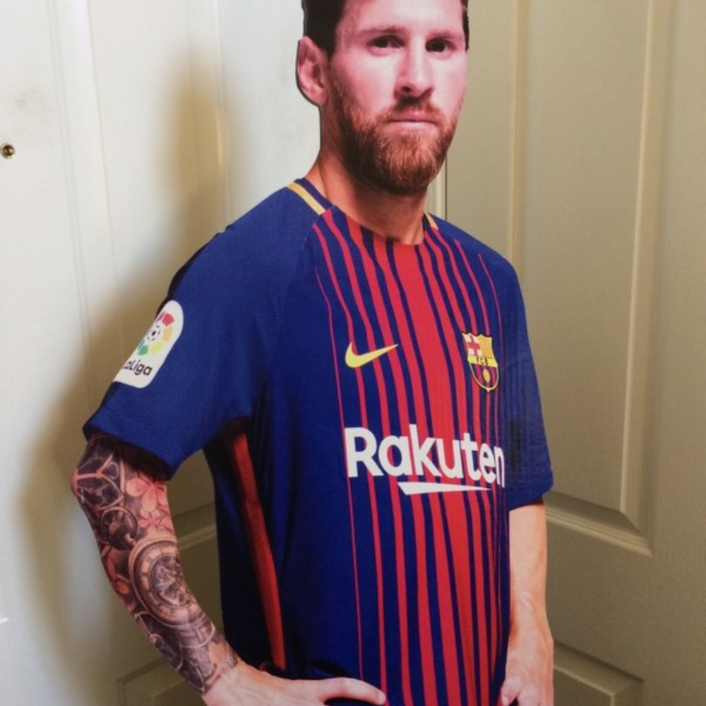 Life-Size Lionel Messi Standee - Gem